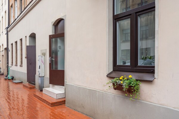Renovated Family 1br + Sofa  Top Eats Next Door - Riga