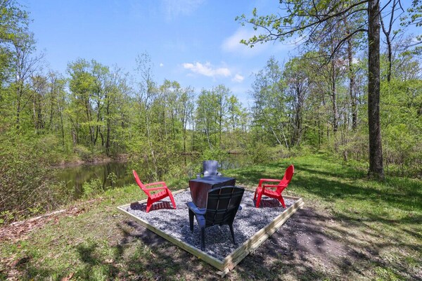 Mid-century At Friendly Hills W Guest Passes ! - Pittsfield, MA