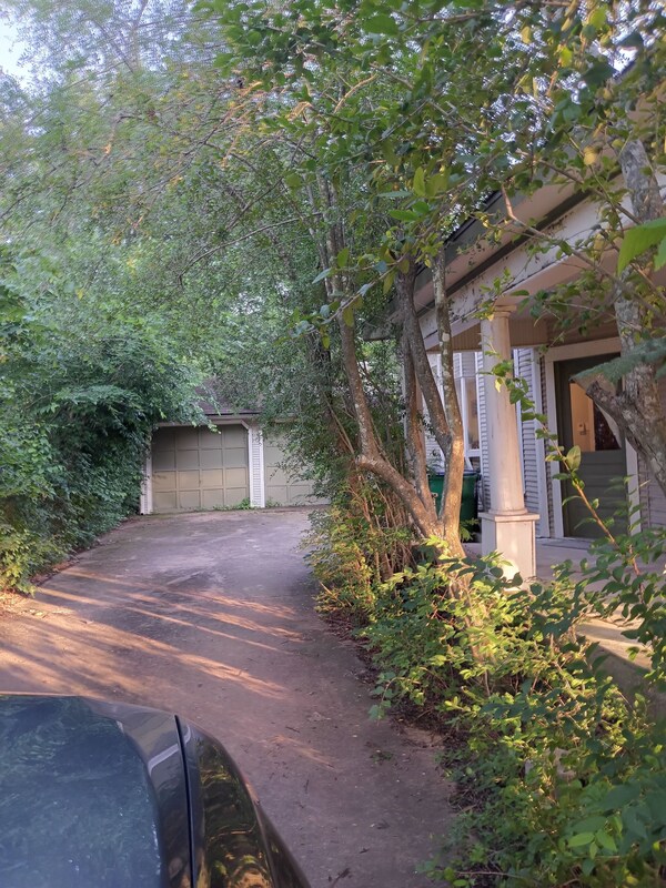 Charming 2-bedroom House In Delightful Waxahachie With Ac, Wifi - Waxahachie, TX