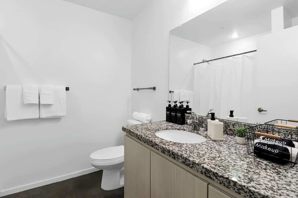 Centric 4br In Heart Of Dtphx Pool+free Parking - Phoenix, AZ
