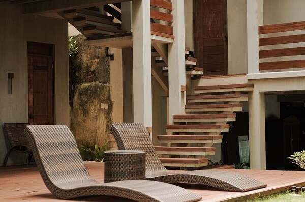 Serene 2-bedroom Beach Side Villa Cebu - Compostela