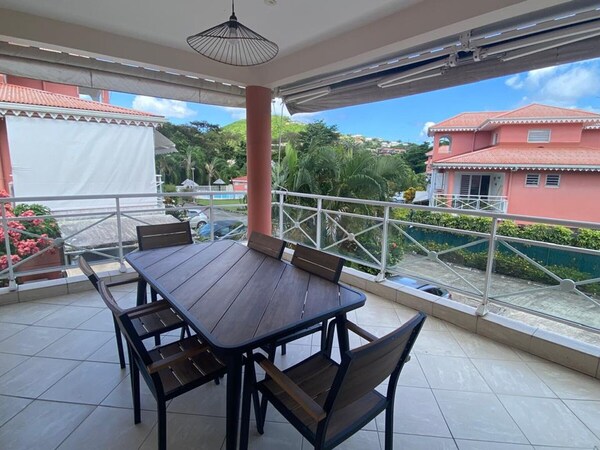 2-bedroom Apartment - Walk To Beach & Pool - Les Anses-d'Arlet