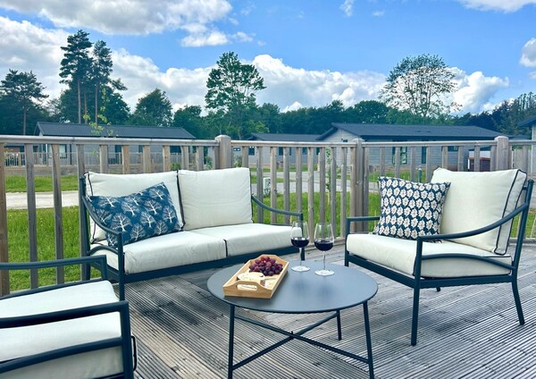 Hollicarrs - Oak Tree Lodge - Lodge With Hot Tub - Selby