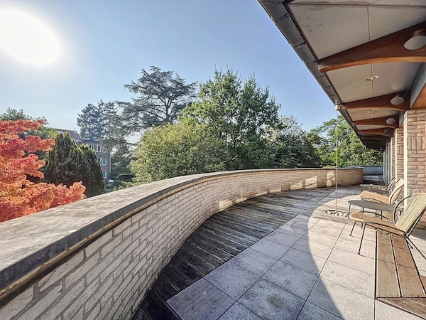 Havre De Paix In Brussels With Swimming Pool, Sauna And Jacuzzi - Dilbeek