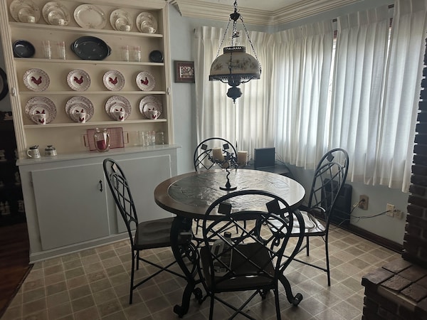 3-bedroom House In Delightful Grafton Has Ac, Wifi, Close To Wellington, Oberlin - Litchfield, OH