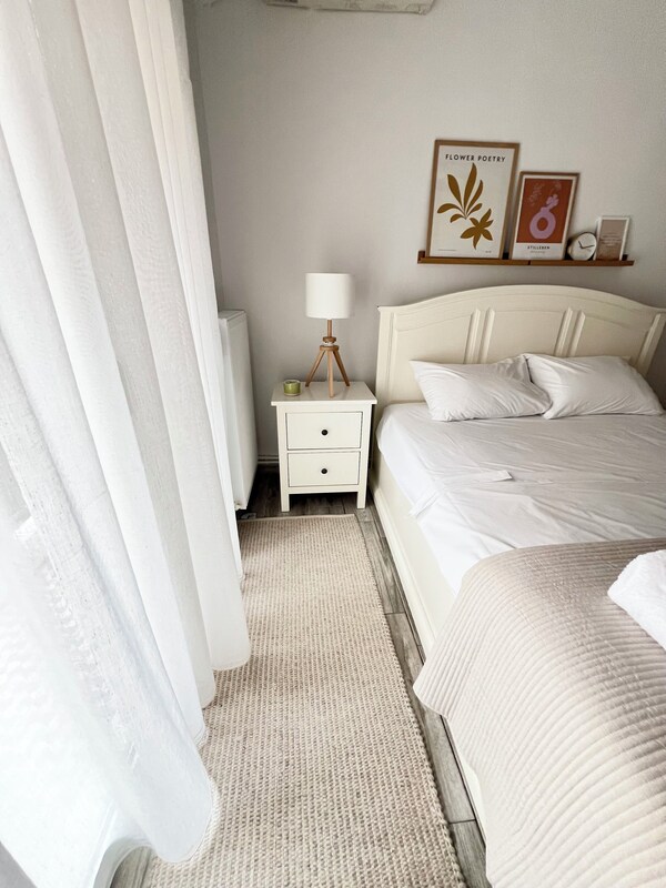 #Als-aurora City Apartment - Салоники