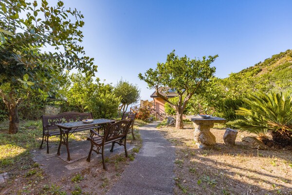 Apartment 'Mandorlo' With Sea View, Private Terrace And Wi-fi - Patti