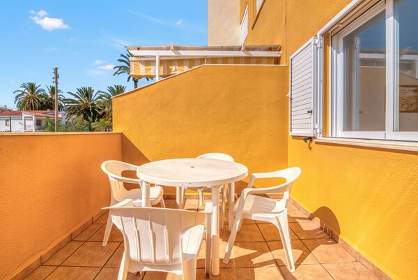 Appartement 'Las Brisas' Avec Vue Sur Les Montagnes, Wi-fi Et Climatisation - Dénia