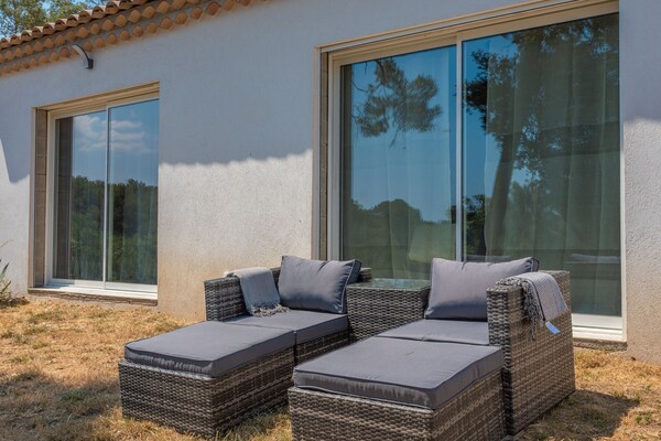 Appartement 'Lou Paradou' Avec Jardin Partagé, Wi-fi Et Climatisation - Draguignan