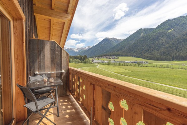 Ferienwohnung 'Erle' Mit Bergblick, Gemeinschaftsterrasse Und Wi-fi - Innichen