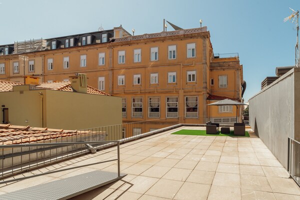 Heart Of Porto Apartment B Terrace By Vacationy - Porto