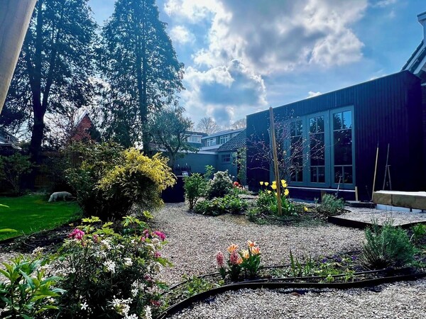 Lovely Family Home With A Beautiful Garden Close To Amsterdam And The Beach - Ámsterdam