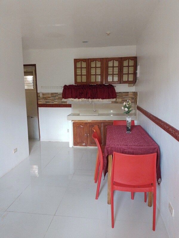 Vacation Home At D Lucky Garden Inn 2-bedroom Apartment In Puerto Princesa City - Puerto Princesa