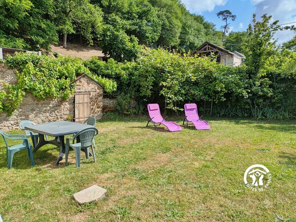 Cottage In Alexain Near The Lock, Pets Allowed, Parking, Max 6 Ppl - Mayenne