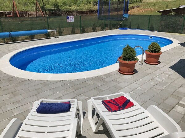 Homerez - Cosy Apartment In Rakovica - Rakovica