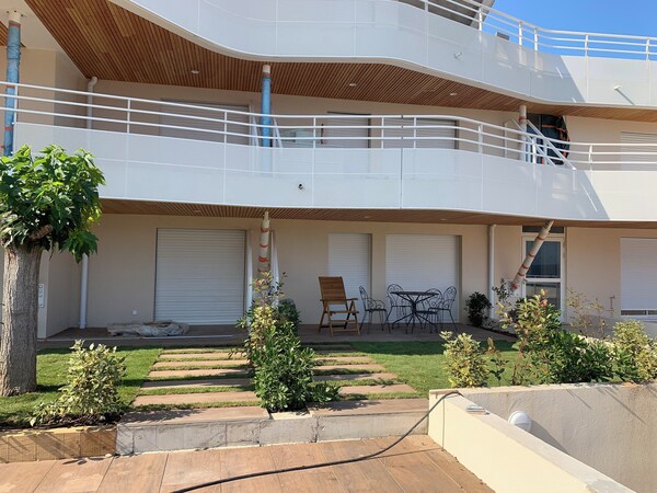 Garden Level Sea View Heated Swimming Pool Air Conditioning - Mandelieu-la-Napoule