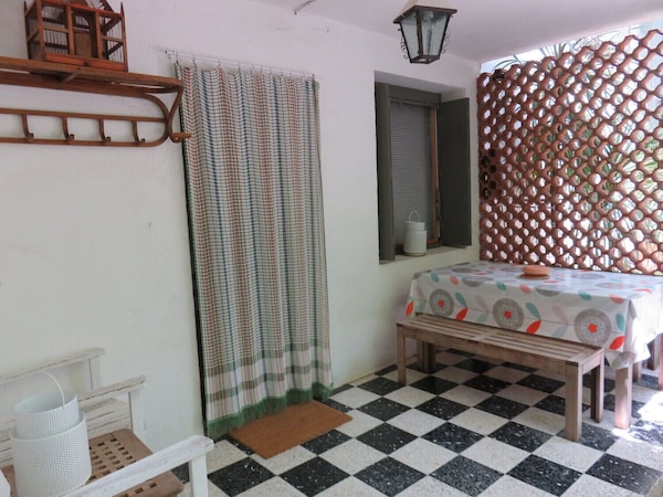 Appartement Dans Domaine Avec Piscine, Pour Des Vacances En Pleine Nature - Saint-Guilhem-le-Désert