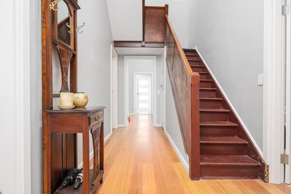 Luxurious House Near Flemington Racecourse - Brooklyn