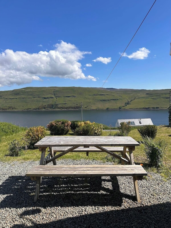 Beautiful Cottage With Stunning Views Carbost Skye - Portree