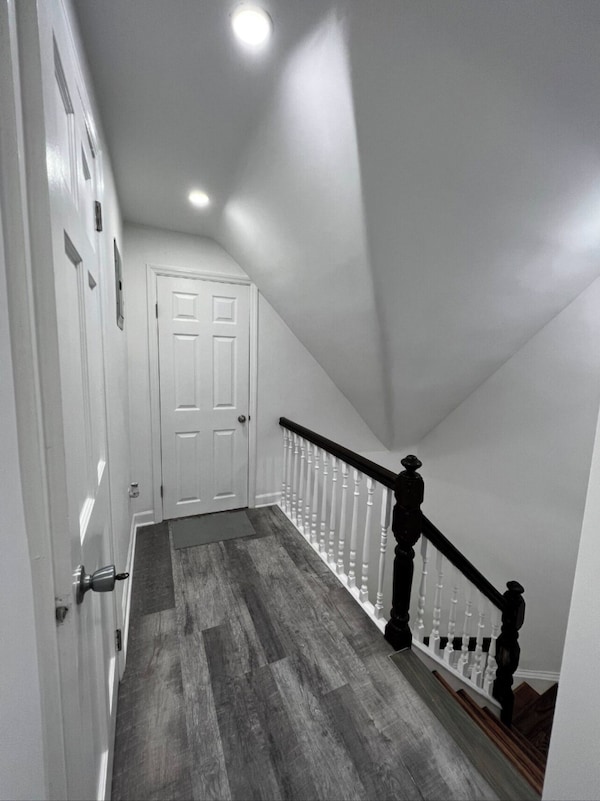 Modern & Cozy Room In Queens Neartrain 4long Stays - 布魯克林