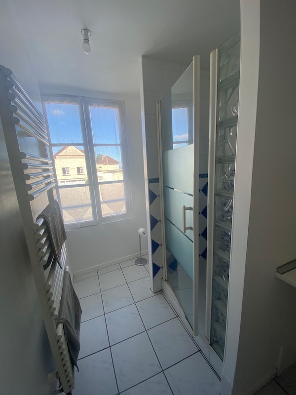 Beau Duplex De 80 M² Pour 6 /7 Pers , à 100 Metre De La Plage, Jardin De 1000 M² - Luc-sur-Mer