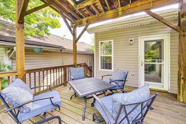 10 Mi To Keeneland: Family Home W/ Deck & Yard - Lexington, KY