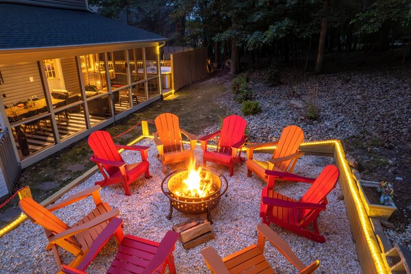 7br Massanutten Home With Hot Tub, Sauna, And Game Room. Sleeps 18! - Massanutten, VA