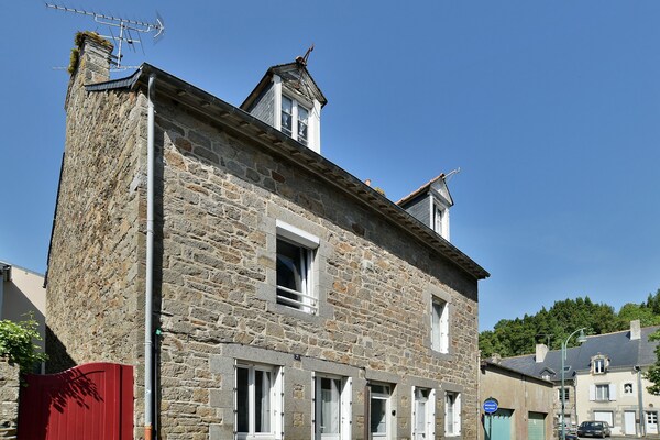 Houle De Jeanneton - 150m Plage Et Port - Cancale