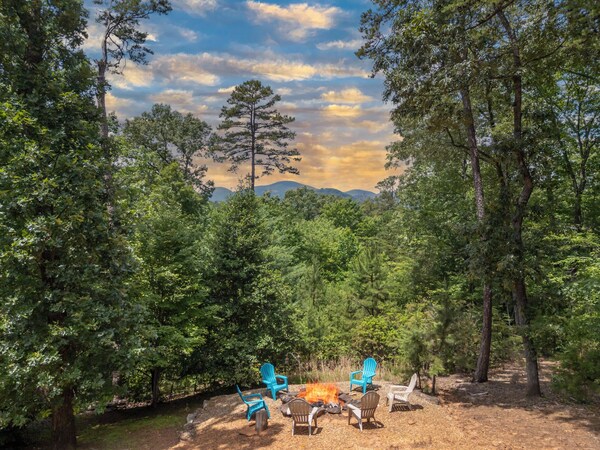 Rocky Top At Lake Lure - Lake Lure, NC