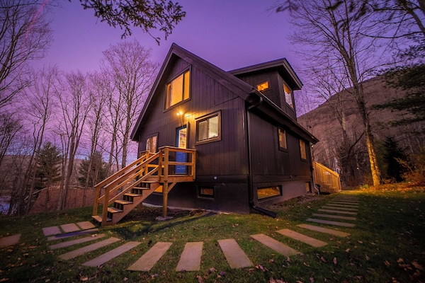 Modern Catskills Getaway - Spacious 5 Bedroom Home In Hunter Mountain - Phoenicia, NY