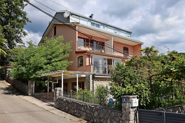 Studio Flat With Terrace Ičići, Opatija (As-14155-a) - Opatija