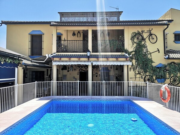 Homerez - Spacious Villa With Pool In Palenciana - Benamejí