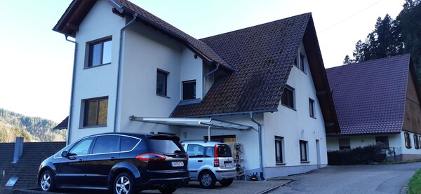 Ferienwohnung 'Höfleblick' Mit Exzellentem Blick Aufs Höfle, Privatem Balkon Und Wi-fi - Gengenbach