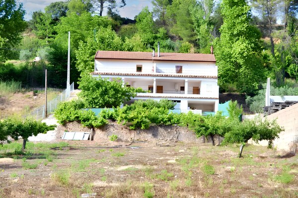 Homerez - House In Siles + Mountain View - Siles