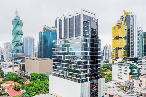 W* | Modern 1br In The Heart Of Obarrio - Panama City