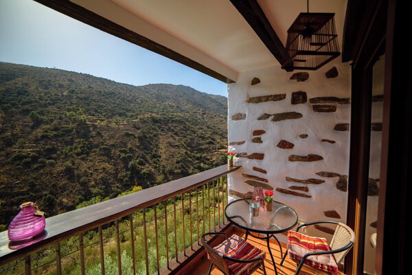 Homerez - Chalet Confortable Avec Piscine à Laroya - Andalucía