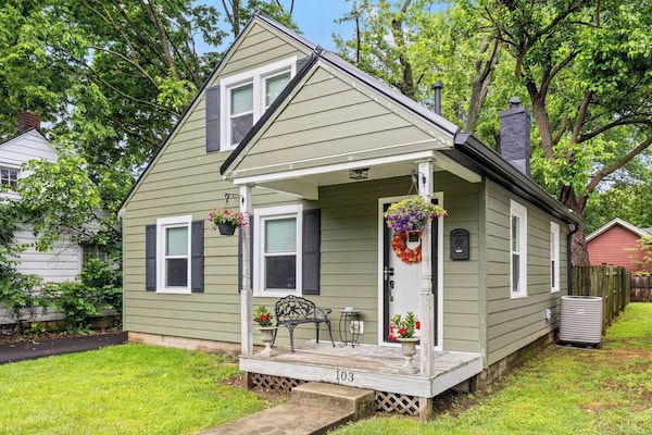 This House Is A 2 Bedroom(s), 1 Bathrooms, Located In Lexington, Ky. - Lexington, KY