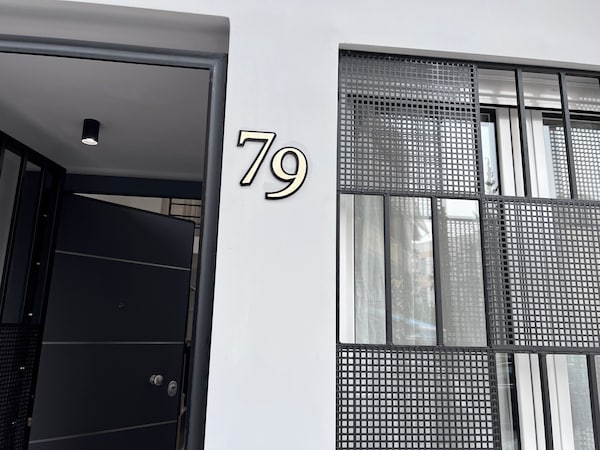 Charming 2-bedroom House With Wifi, Ac In Fantastic Athina - Ано-Льосия