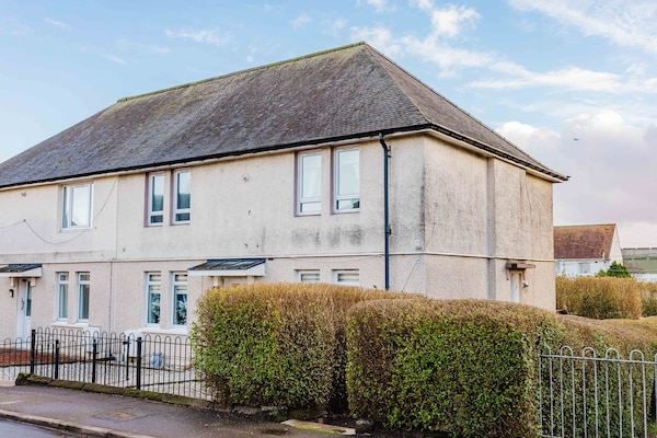 Modern Home In Hurlford, Kilmarnock - Kilmarnock