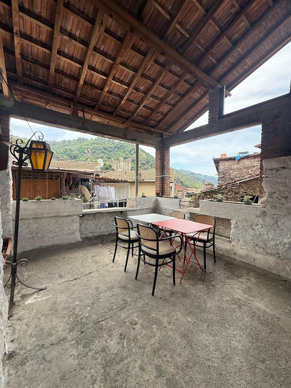 New And Bright Apartment 100 Meters From The Central Square, Castle View - Ventimiglia