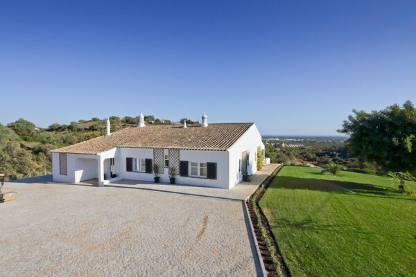 Estate With 9 Bedrooms And Wifi, Fitness Room In Awesome Loule - Faro