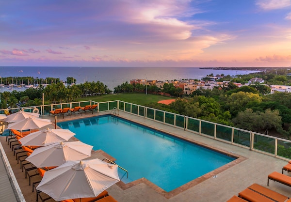 Mvr| Get The Miami Experiencebefore Its Gone - Miami