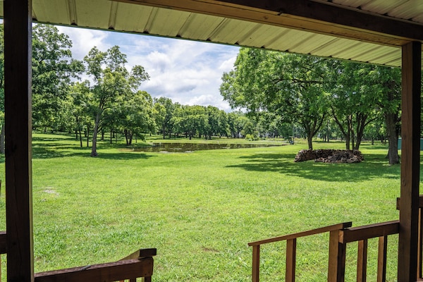 Private Cabin By Pond - Grove, OK