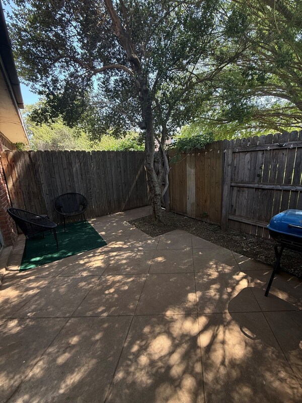 Emerald City Oasis - Midland