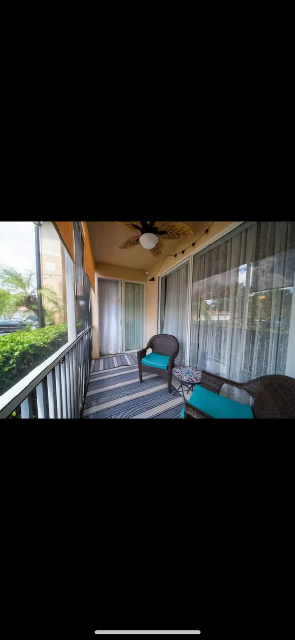 3-bedroom Condo In Charming Fort Myers Pool, Beach , Gym - Fort Myers, FL