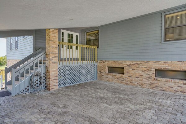 Living Water's: Spacious 4-bedroom House With Tons Of Amenities - 세바스찬