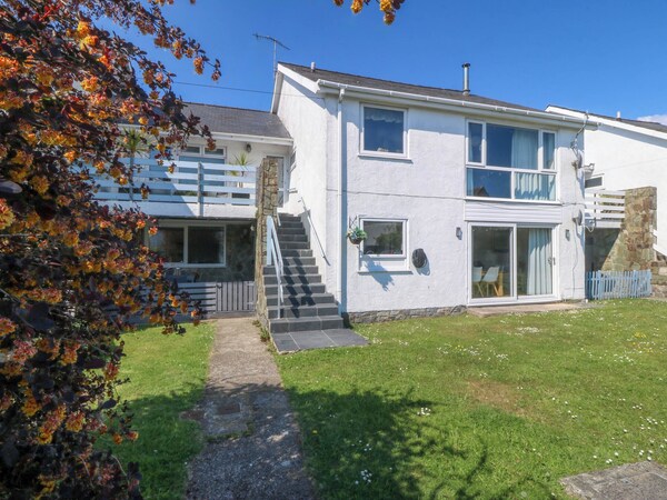 Ty Golau, Pet Friendly, Country Holiday Cottage In Llanbedrog - Llanbedrog