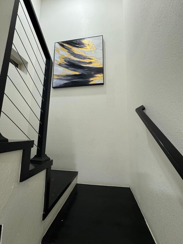 Lofts At Arlington Unit 2 - Fort Worth, TX
