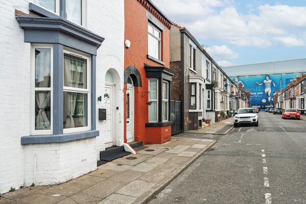 Cedarhomes - Brand New 5bed House - Near Lfc & Efc - 리버풀