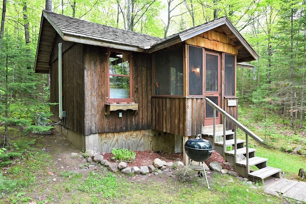 Tri-lakes Hideaway On Lake Wilipyro - Wisconsin
